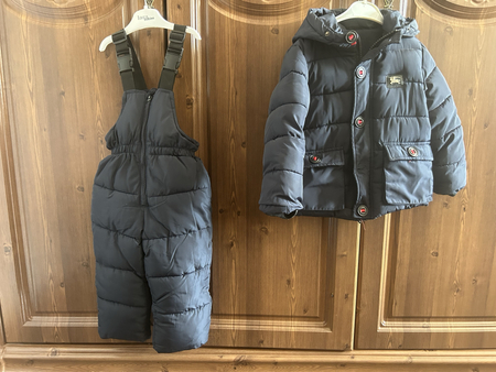 продам зимнюю очень теплую двойку BURBERRY
