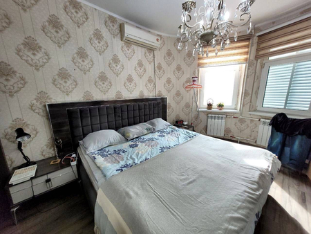 3х комн квартира на метро Ойбек