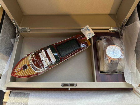 Frederique Constant Runabout Limited Edition