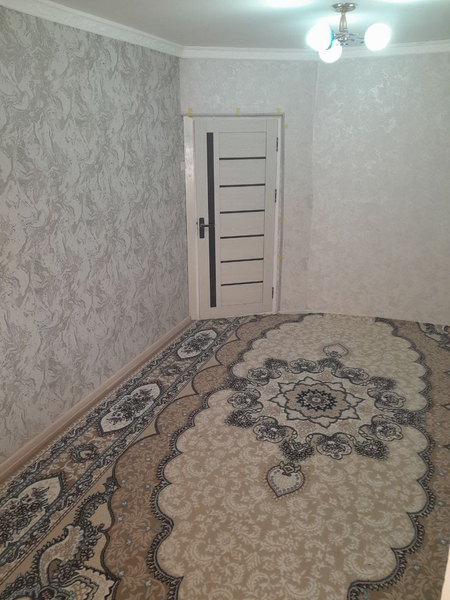 2 xonali alohida qilingan kvartira sotiladi
