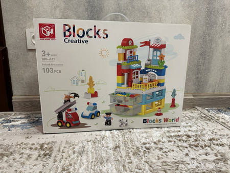 Original lego o’yinchog’i. Sotib olingan paketlaridan ochilmagan