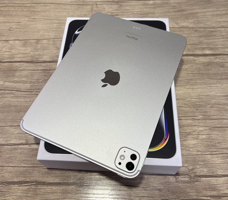 Prodam idyal IPAD PRO 11 M4 256GB wi-fi