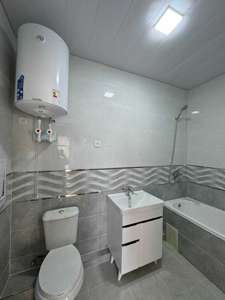 Tezda 2 xonali 8-qavat sotiladi manzil Buxara City