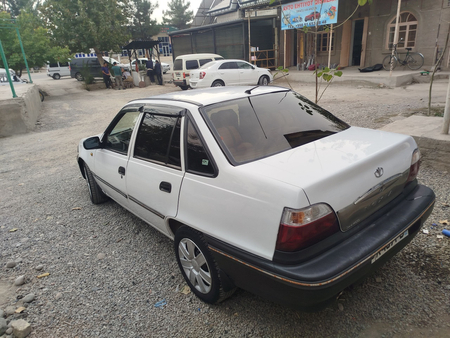 Некся 1.6 й 2008