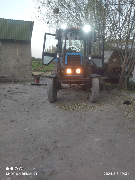 MTZ 80.1 srochni sotiladi