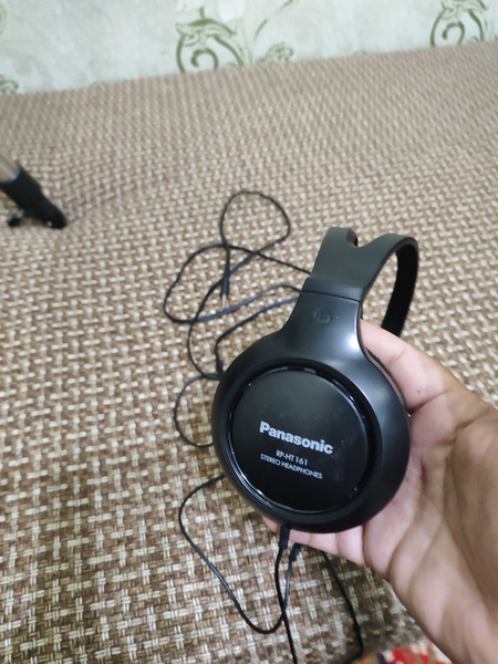 Продам оригинальные наушники PANASONIC CORPORATION