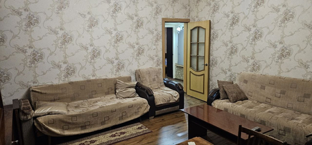 Chilonzorda. Ilon ota masjidni roʻparasi. Akuratni oilaga beriladi.