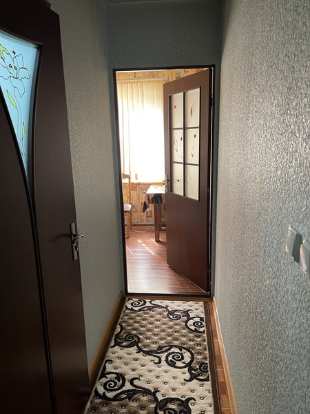 Сдаётся квартира в Вогзале 220$