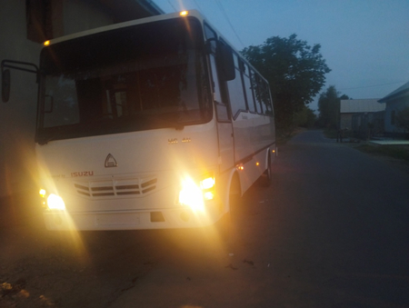 Isuzi  avtobus 2019