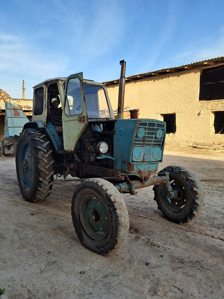YuMZ traktor hadavoy