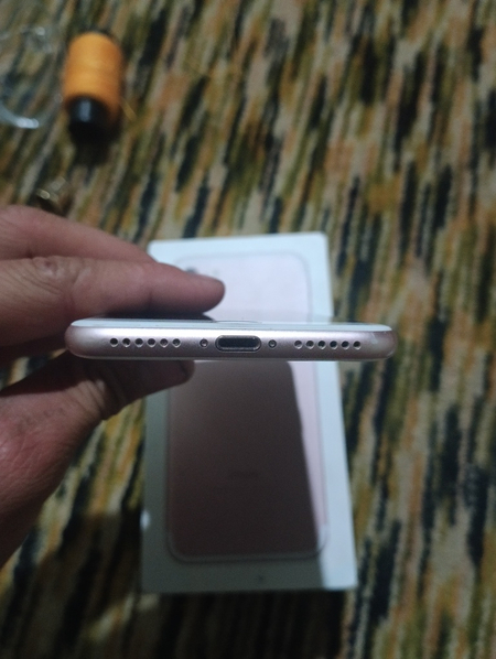 IPhone 7 dakument karopka