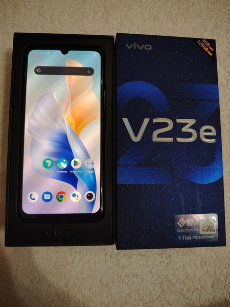 Vivo V23 e  8+4/128 GB