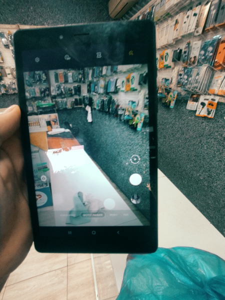 Samsung galaxy Tab A8 srochna sotiladi