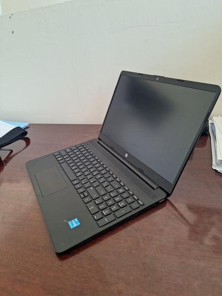 Noutbook core3 hp
