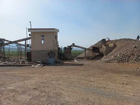 Toshni saralash va maydalash uskunalar jamlanmasi