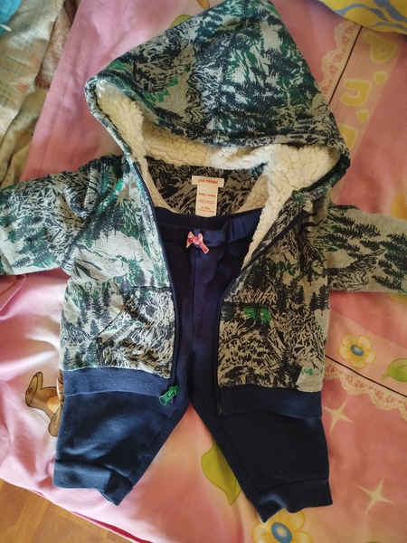 Продам теплый костюм