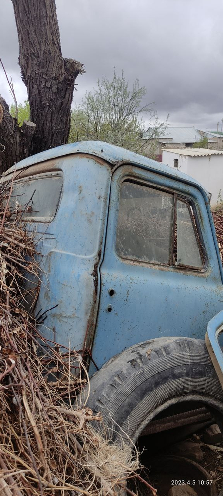 Gaz 53 kabina sotiladi chrigi yoq qraska radnoy