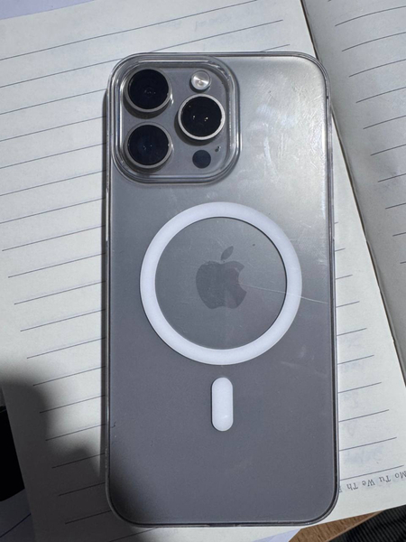 Apple 15 pro max