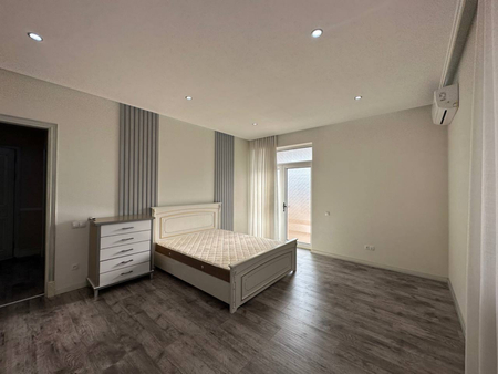 Нукусская Габус 4 комнатная 5 этаж, 221м2.Кирпич.Евроремонт