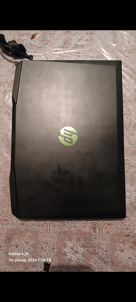 Ideal holatda. Malikadan sotib olingan.
Protsessor: Intel Core i5 1030