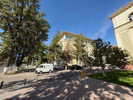 2 в 3/2/4 Урда, Навои, шайхантахур