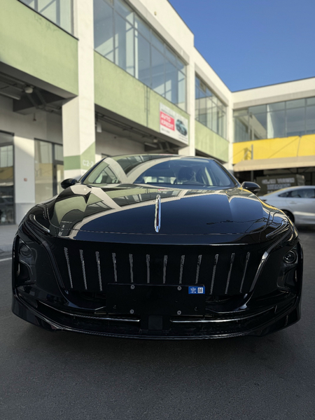 Hongqi EQM5 2024 restyling