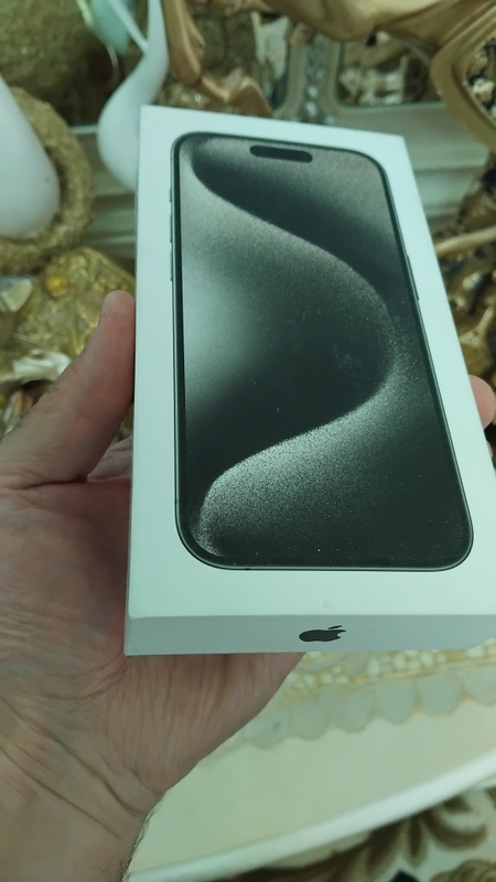 Iphone 15 pro 128 natural