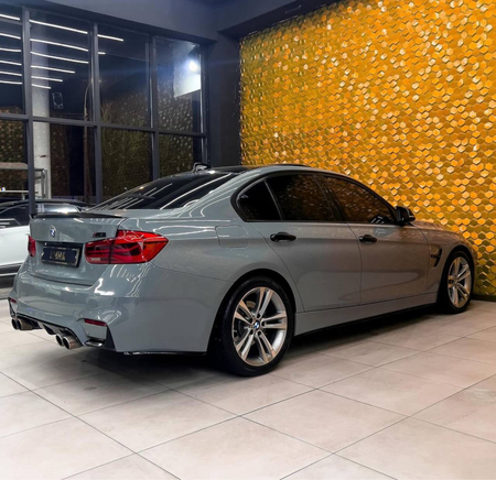 BMW f30 srochno sotiladi