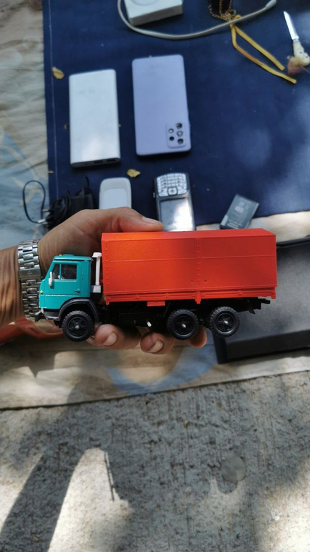 Модель КАМАЗа 1:43