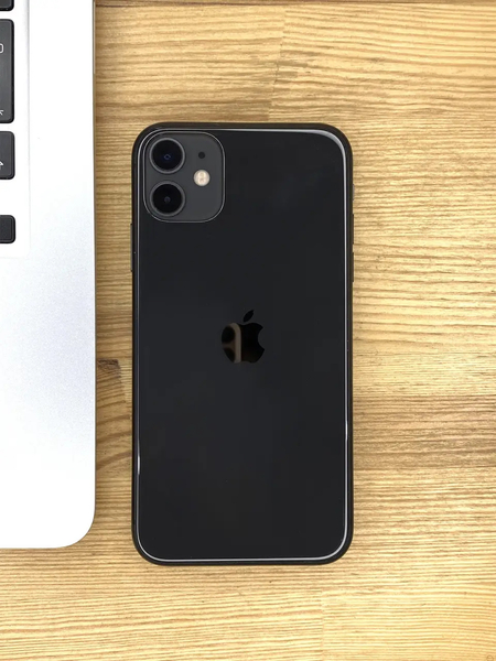 iPhone 11 LL/A yomkost 73%