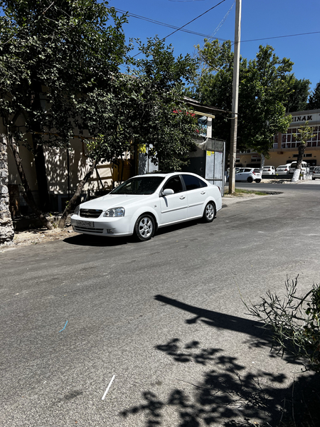 lasetti1.8 avtomat ideal kraska toza