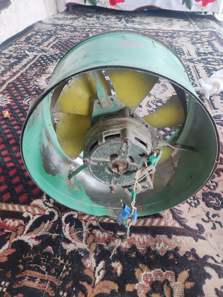 Vintilyatsa sotiladi 220volt