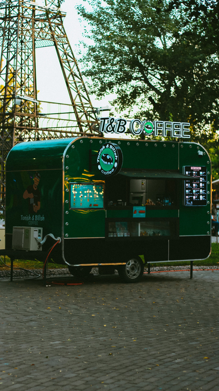 Kofe trak sotiladi