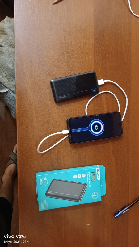 Powerbank 1000 A yangi