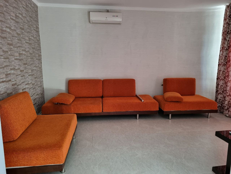 Oybek metro 2 honali lyuks kv