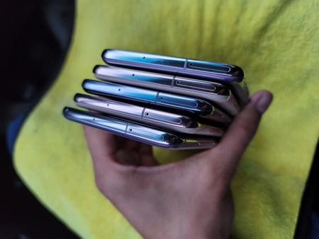 Samsung Galaxy S10 PLUS 5G. OzU 8/256 GB. Holati yaxshi