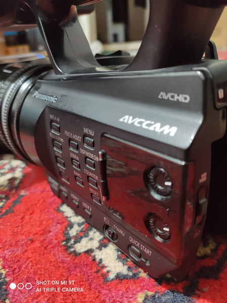 Panasonic ag-ac90A sotiladi
