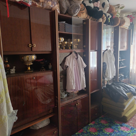Продается сервант