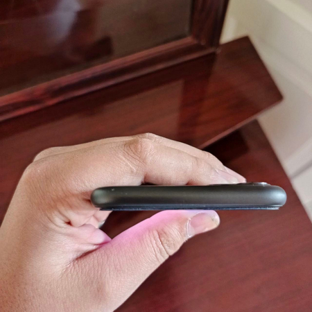 IPHONE 11 GB 64.