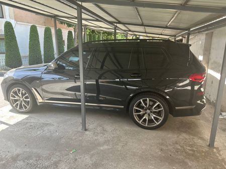 Продам BMW X7 M50 Full Option 2022/23