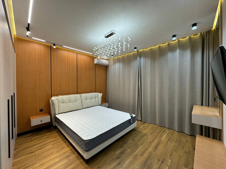 Продаётся Новостройка 4/4/8 Габус м.Ойбек 173м²