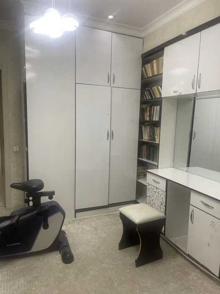 Аренда 4х комнатной квартиры в Центре Юнусабад Ц5 TK105