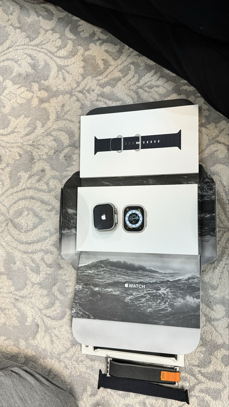 iWatch ultra 49mm 100%