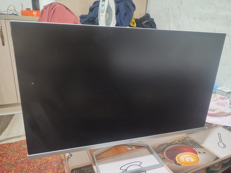 Manitor hp sotiladi holati zor