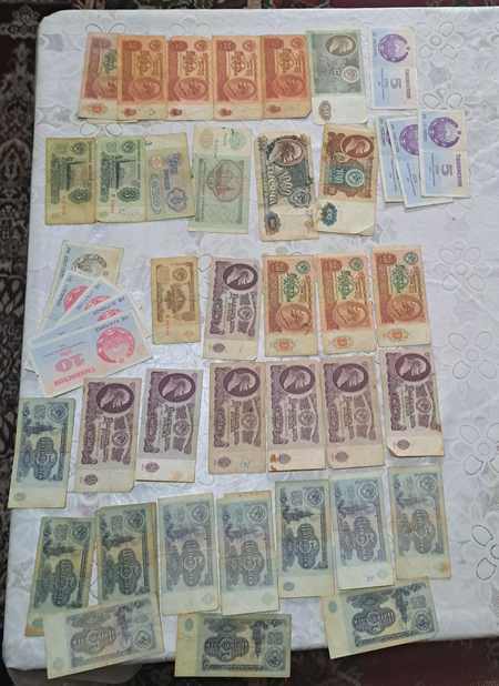 Koleksiya eski ruble pullar 200$