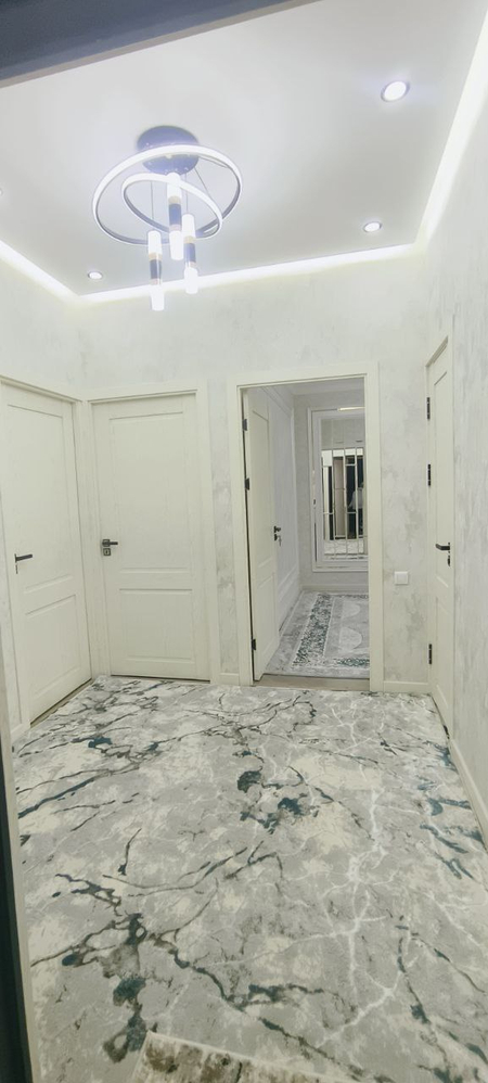 Uchtepa22 3/3/4 razdelniy kvartira sotiladi.balkon 1.5×6