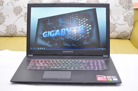 GIGABYTE SABRE 17.3 CORE i7-8750H 6/12