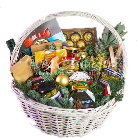 Подарочный набор на Новый год ( продукты питание и сладости )