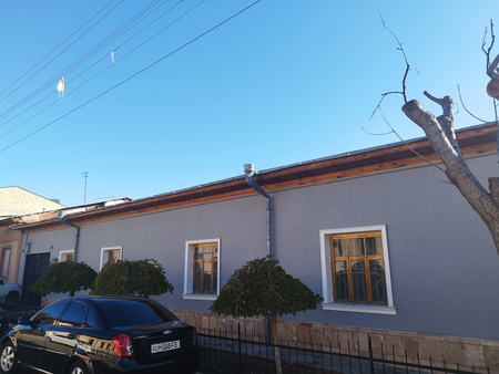 Участок продаётся на бычка в бишкерагаче семь соток