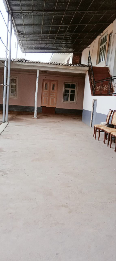 uchaska sotiladi 9 sotix